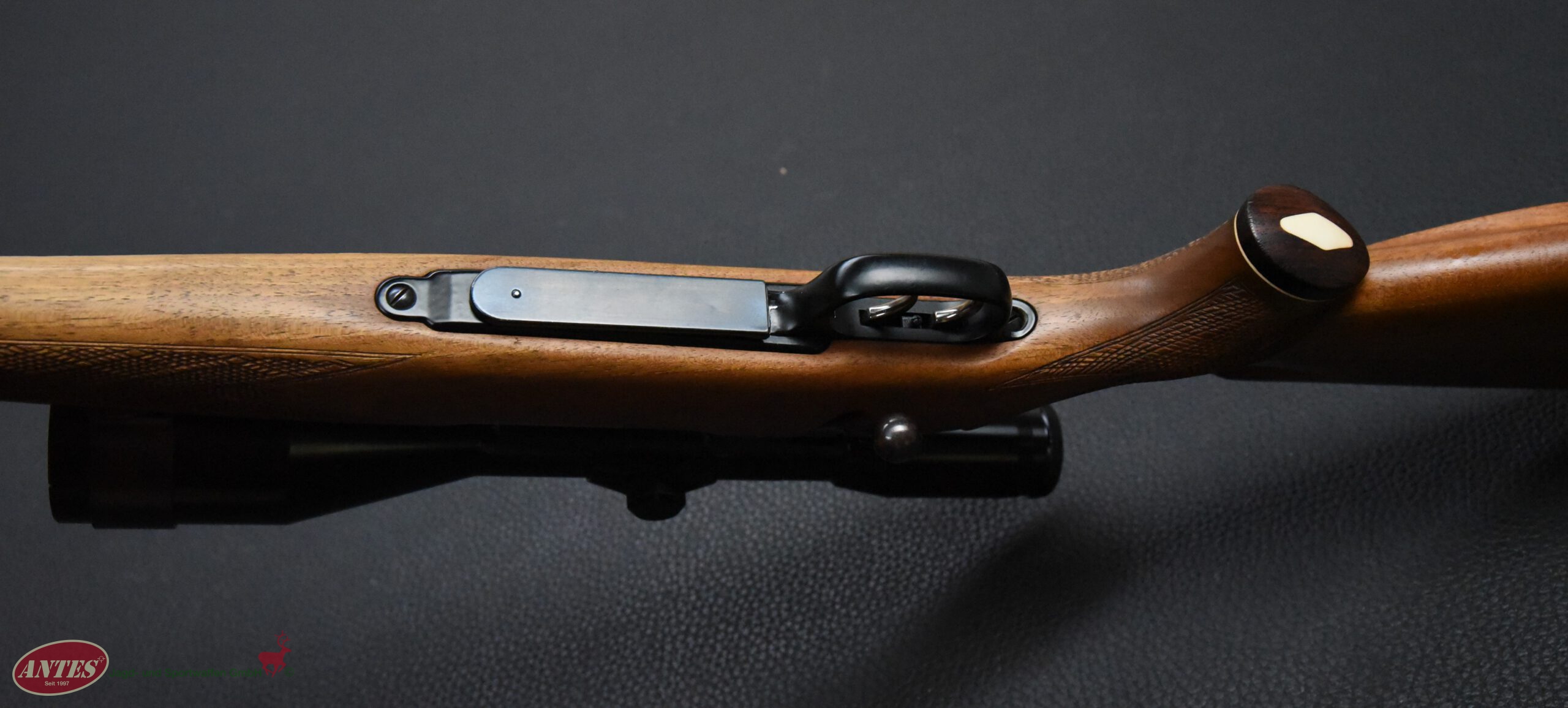 Repetierbüchse Krico Mod. 700, Kal. 7x64 mit B.Nickel ZF Mod. Supra 8x56 E/D/S Absehen 1 - eGun