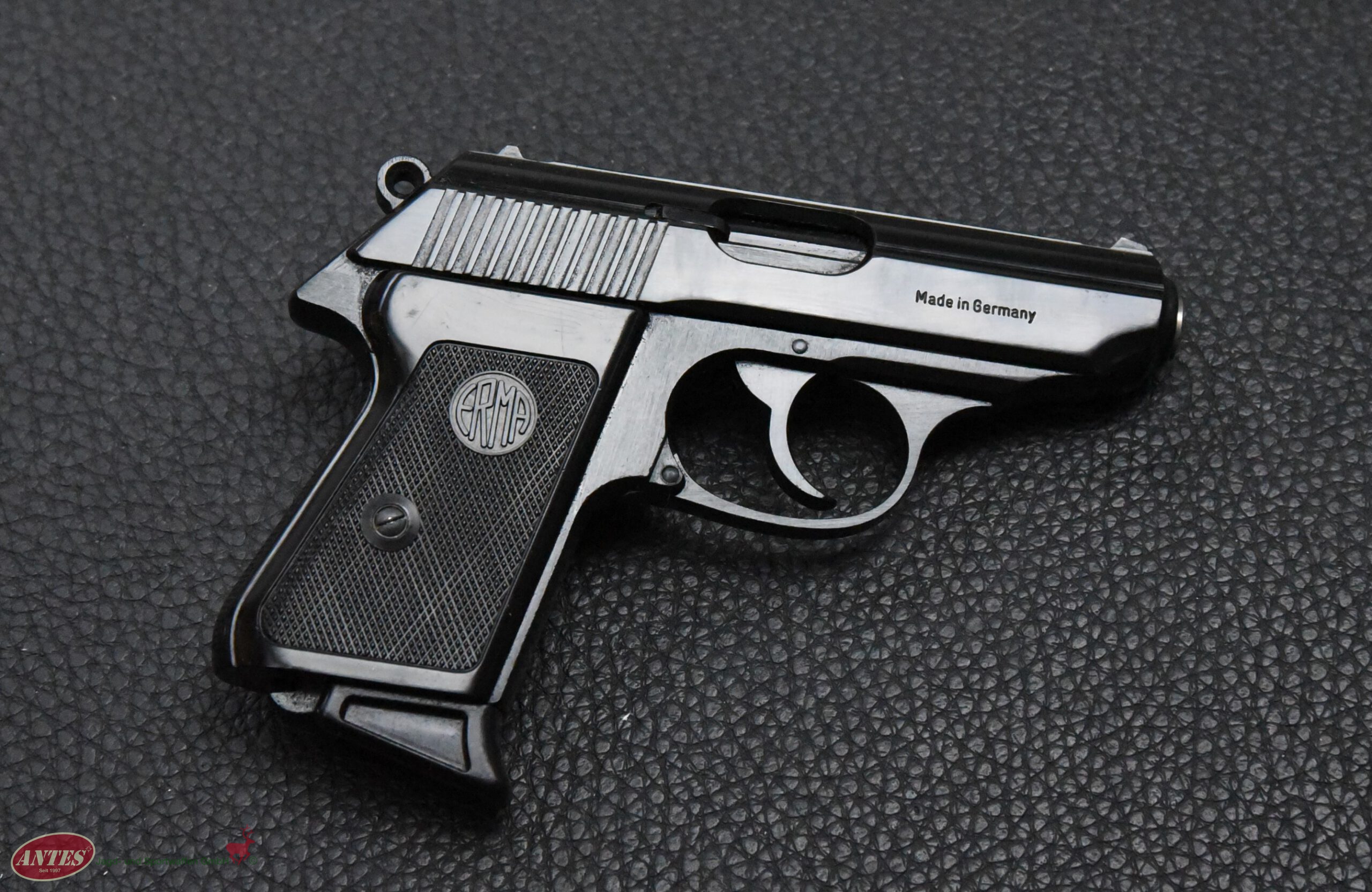 Schreckschuss-Pistole Erma Mod. EGP 75S (PTB 401), Kal. 8 mm Knall ...