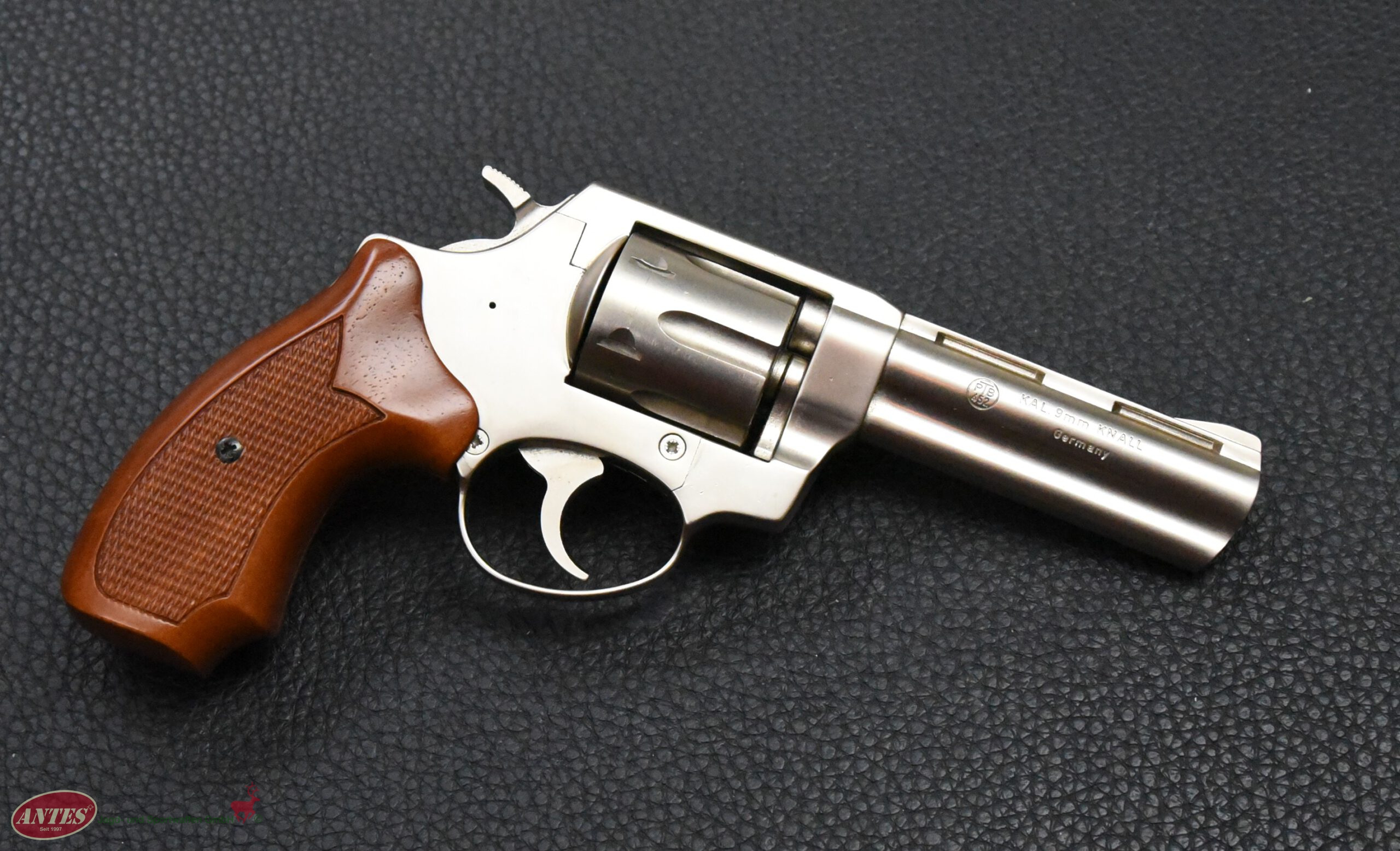 Röhm Schreckschuss-Revolver Mod. RG99 matt vernickelt (PTB 452), Kal. 9 ...