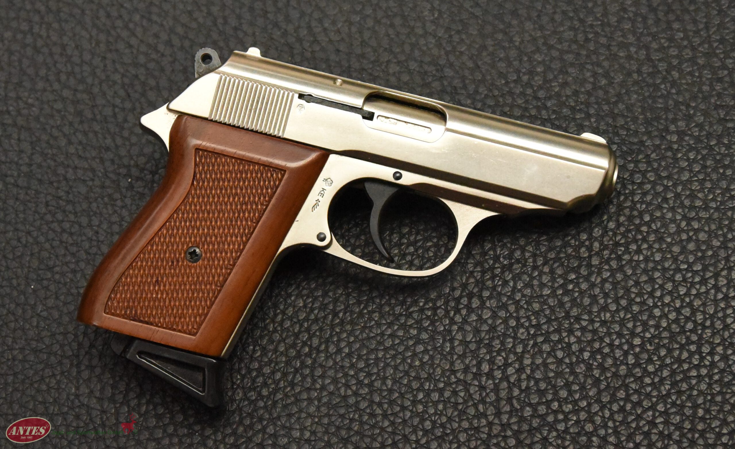 Schreckschuss-Pistole Röhm Mod. RG 800 matt vernickelt (PTB 414), Kal ...